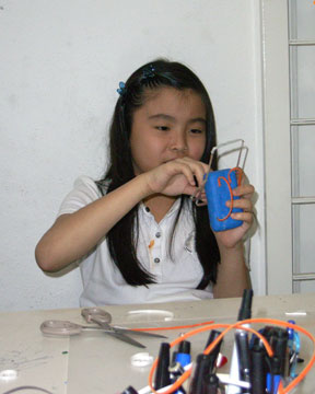 Teaching students to create an idea and concept for a product design in ...